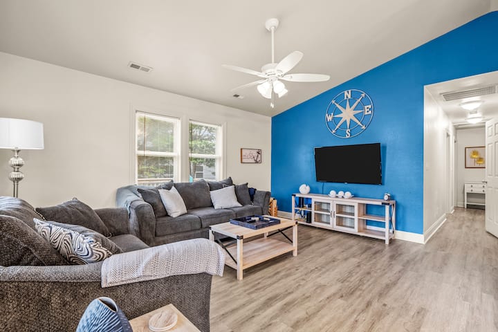 Outer Banks Cottage In Kdh/2 Min Drive To Beach - Kill Devil Hills, NC