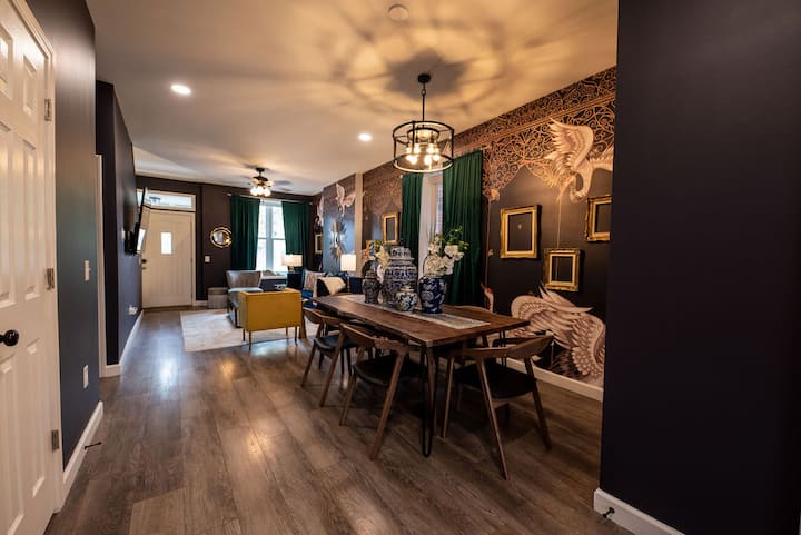 The St. Louis Jewel Box- Backyard W/ Hot Tub! - Saint-Louis, MO