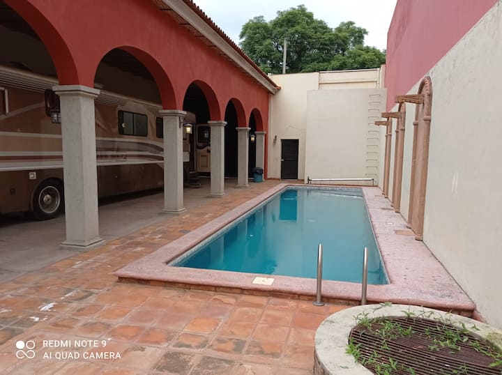 Increíble Casa Para Vacacionar Con Alberca - Ajijic