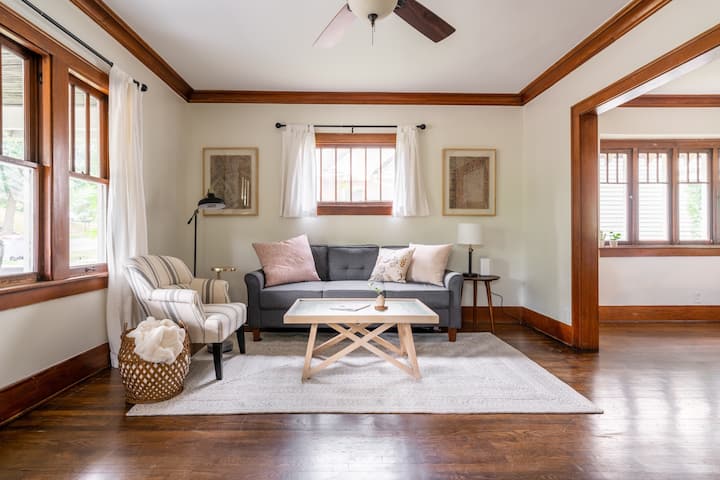 Historic Home Close To Downtown Grand Rapids - 그랜드래피즈