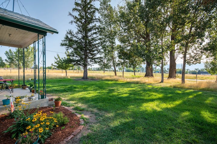 Cozy Farmhouse Minutes From Downtown Hamilton - Hamilton, MT