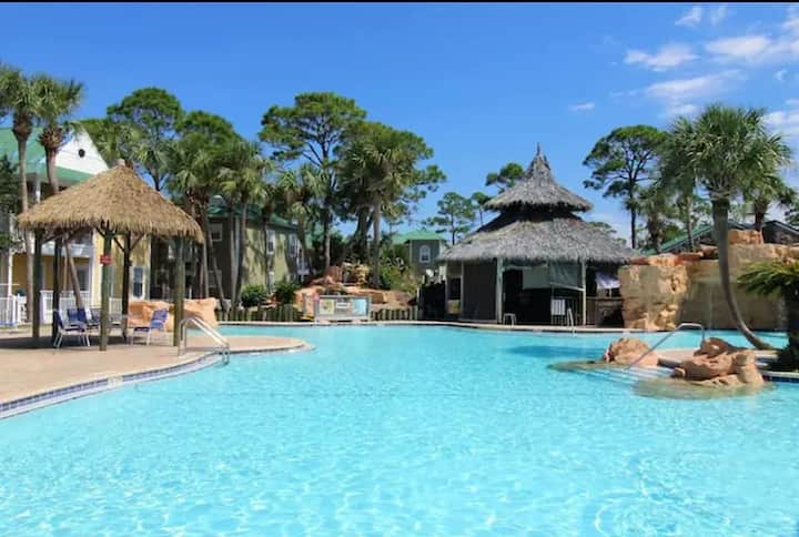 Purple Parrot Resort Condo - “Perdido Breeze” - Perdido Key, FL