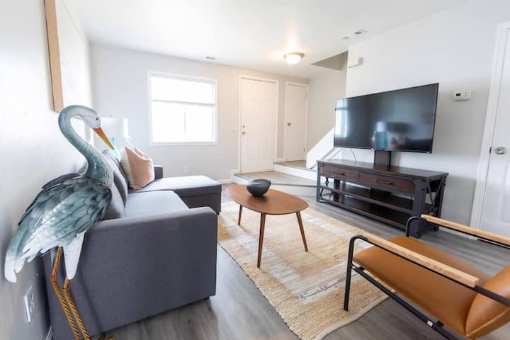 Ideal Monthly Stay /3 Minutes Walk To The Beach - Norfolk, VA