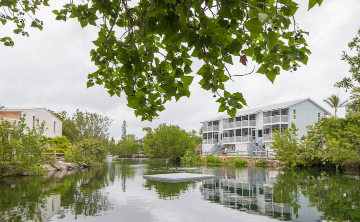 Kawama R4 Free Golfcart, Pool View & Kayaks - Key Largo, FL