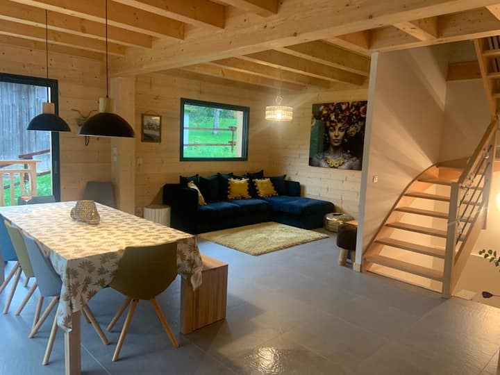 Brand New Beautiful 4 Bedroom Modern Chalet. - Saint-Jean-d'Aulps