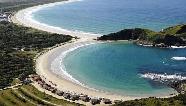 Casa 3 Dorms, 50m Praia Lindíssima: Wifi,ar,estac. - Cabo Frio