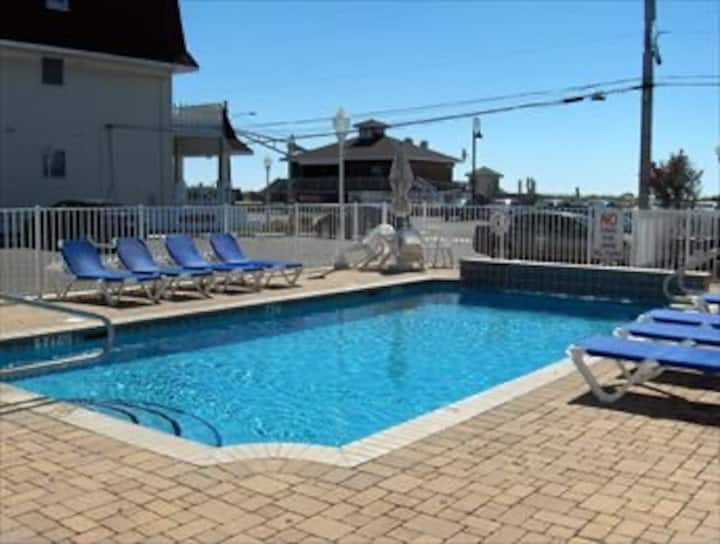Oceanfront Heated Pool, U6, Sleeps 4 - Cape May, NJ