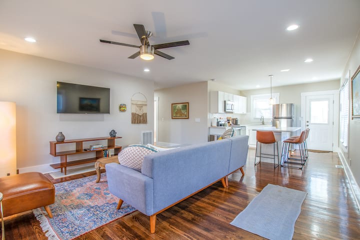 Mid-century Modern Boho Retreat - Greenville, SC