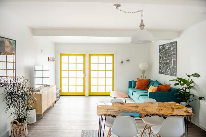 The Manzanita Cottage - Sebastopol, CA