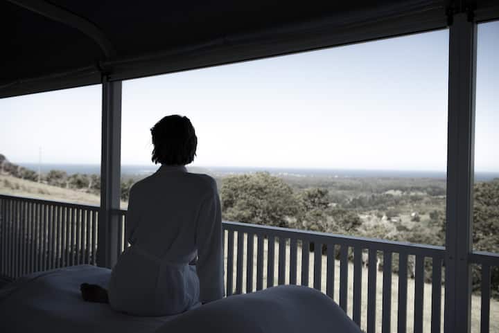 Moonshine Women Holiday At Byron View Farm - 방가로우