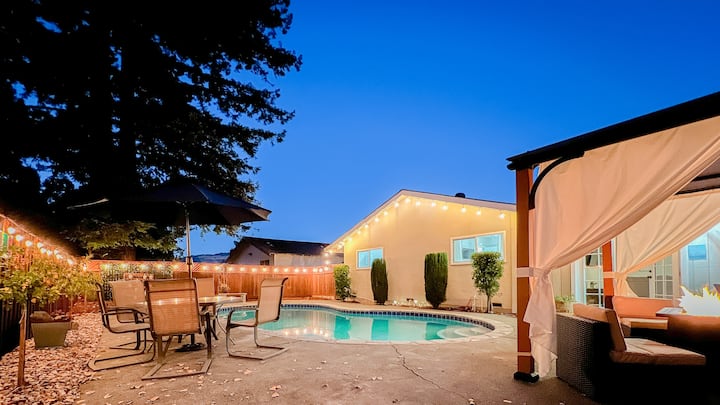 Heated Pool & Hot Tub! Close To Sonoma & Calistoga - Sebastopol, CA