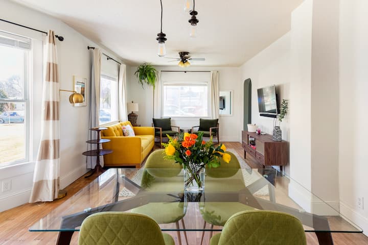 Walkable Downtown, Central A/c: The Sunshine House - Grand Junction, CO