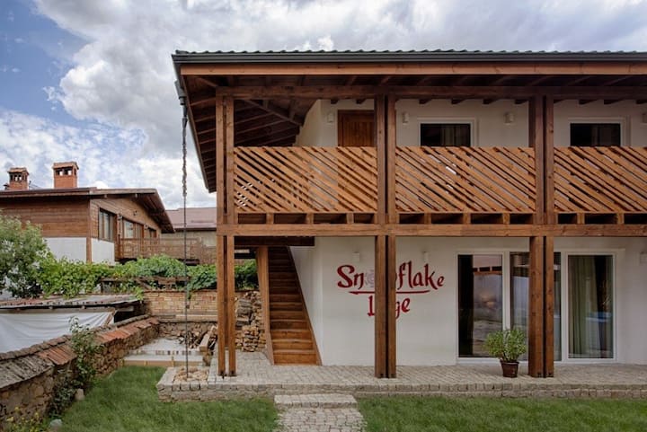 Snowflake Lodge - Bansko