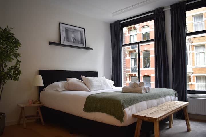 Brand New Renovated Apt. For 4 In City Centre Ams! - Amsterdam