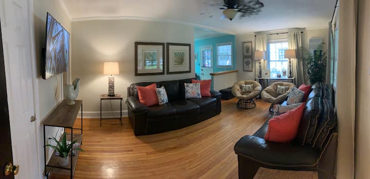 The Cottage Metts, Circa 1954 - Charleston, SC