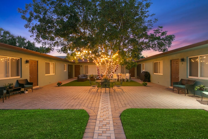 Courtyard Treehouse Near Beach 3 - Pompano Beach, FL