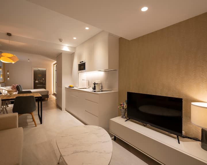 Calm Suites Beautiful Studio, City Center - Granada