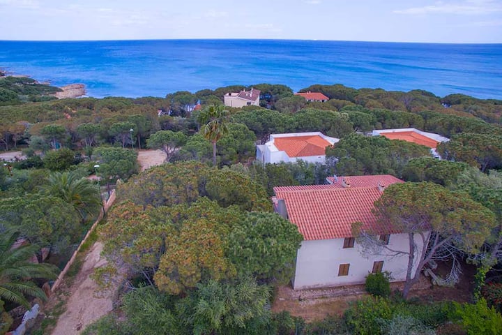 Casa Verdesmeralda,
80 M. Dal Mare - Orosei