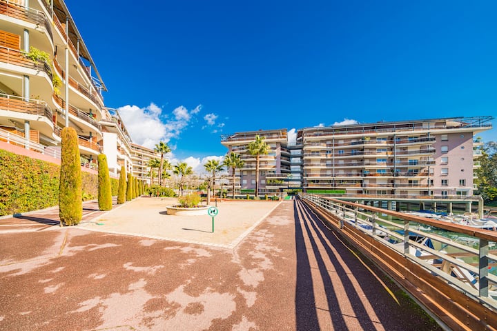 Superbe Appartement 3 Pièces Au Bord De La Siagne - Mandelieu-la-Napoule