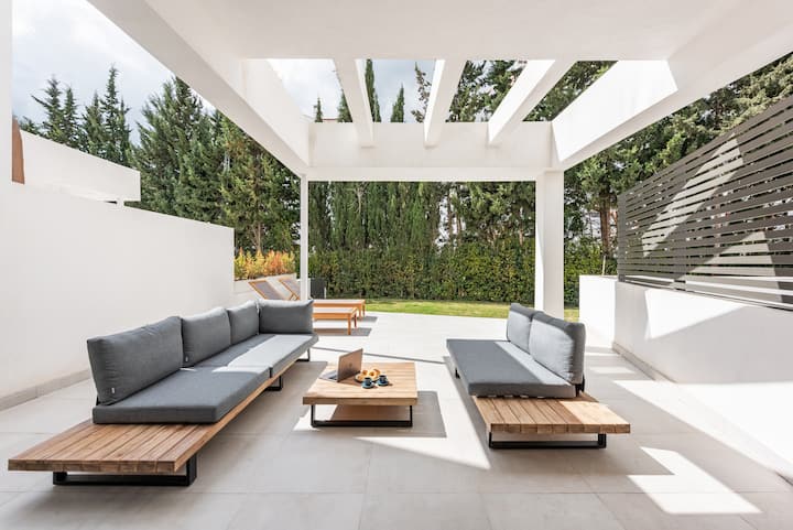 Amazing New House 80m From The Beach - Estepona