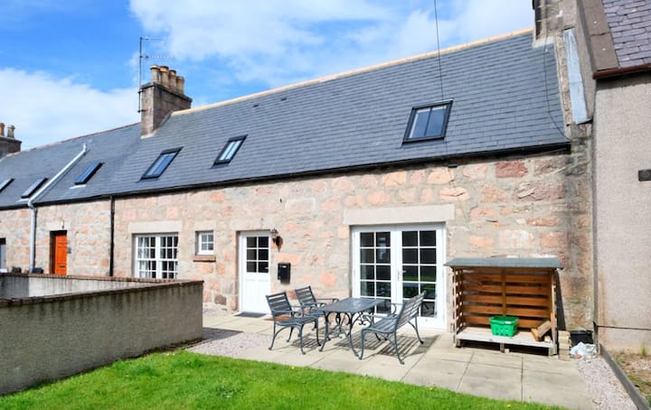 Seanchoille Cottage In Centre Of Ballater - Aberdeenshire