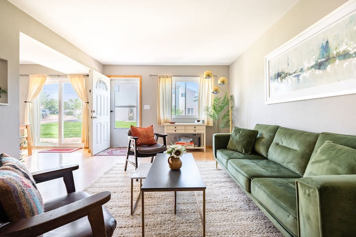 Lovely 2br/2ba Townhome, 3 Minute Walk To Park. - Boulder, CO