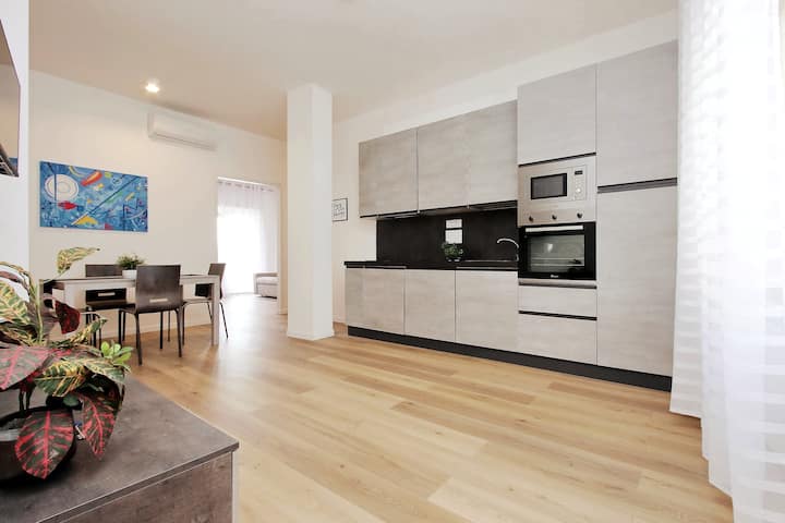 [Trastevere] Lotto Apartments, Casa A - Roma