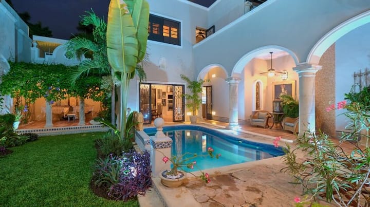 Casa La Perlita - Large Luxury Colonial In Centro - Yucatan, Mexico