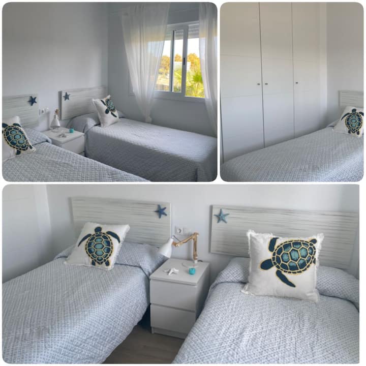 Apartamento Vacacional En Zona De Lujo. - Rota