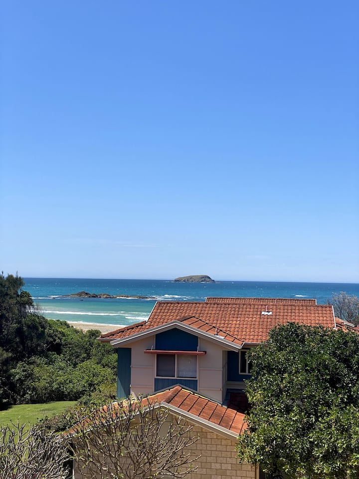 Casa Tropicana In Aqua Luna Ocean Views And Breeze - Coffs Harbour