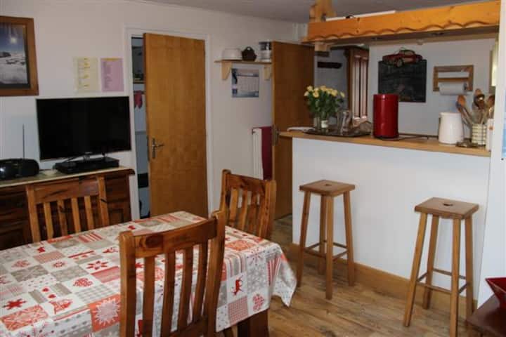 40 M2 à Brides Classé 2* Proche De La Télécabine - Brides-les-Bains