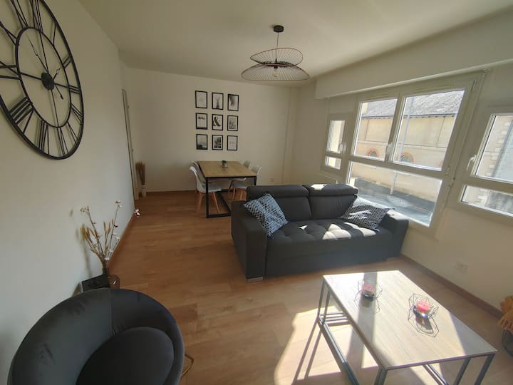 Appartement 70m2 Place De La Madeleine - Angers
