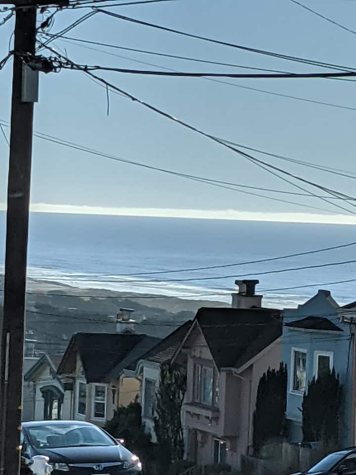 Ocean Beach Retreat - San Francisco, CA