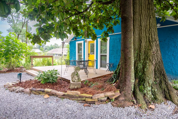 Little Blue Bungalow - Birmingham, AL