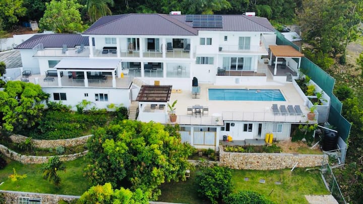 Olive Branch Villa Oracabessa *Luxury* - Jamaica