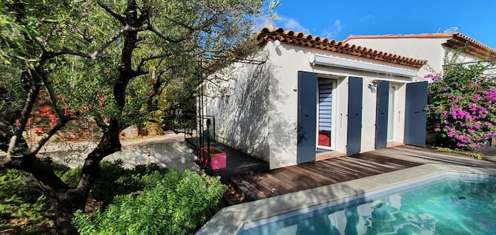 Appartement Dans Villa Avec Entrée Indépendante - La Ciotat