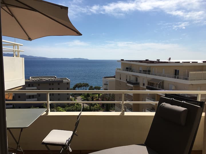 Vue Mer Superbe T3 Refait Route Des Sanguinaires - Ajaccio