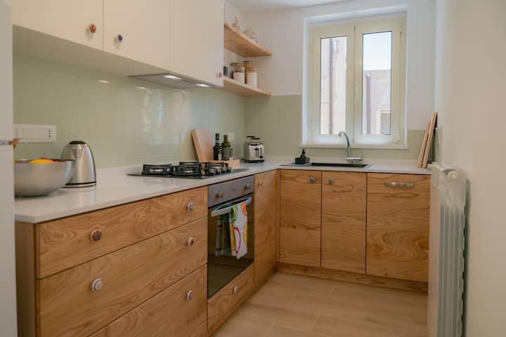Well-equipped Design House In The Historic Centre - Soverato