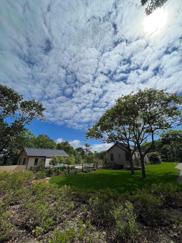 New Construction,
3 Bedroom With Pool, On Pond - Oak Bluffs, MA