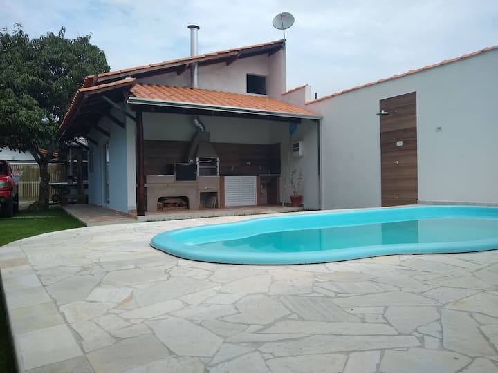 Chalé Com Piscina E Churrasqueira - São Sebastião