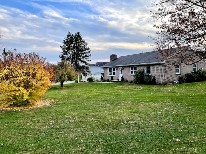 Willow Acres Retreat - Strasburg, PA