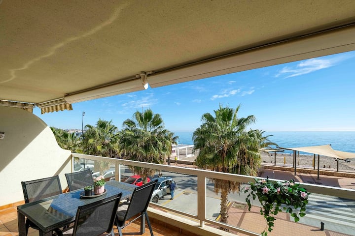 Precioso Apartamento A Pie De Playa. - Fuengirola