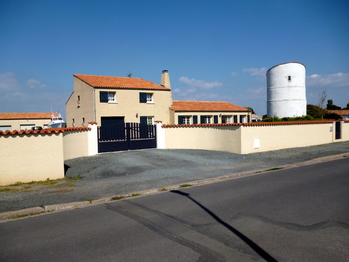 Joli Meublé De Tourisme *** Proche De La Rochelle - Île de Ré