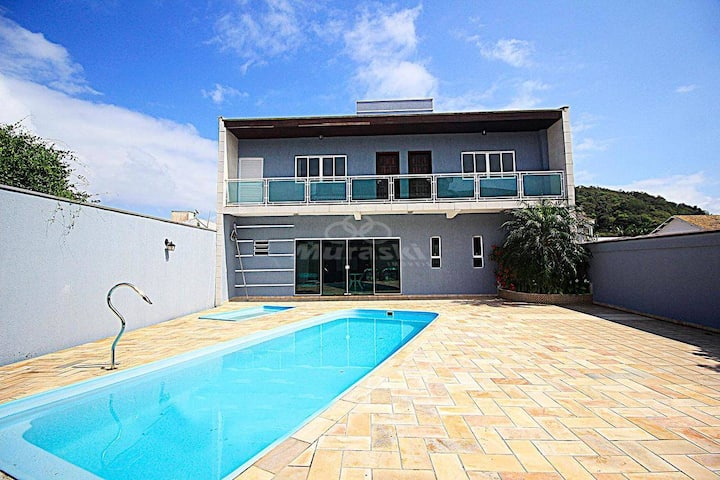 Casa Com Piscina Para Famílias E Grupo De Amigos - Guaratuba