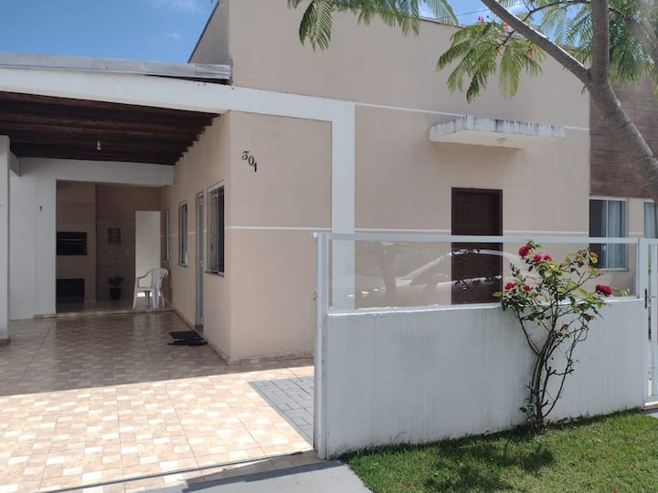 Casa Aconchegante Balneário Coroados - Guaratuba - Guaratuba