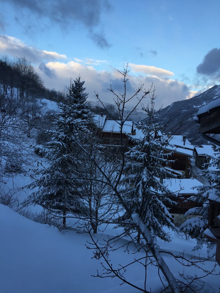 Courchevel - Le Buisson (Alt. 1000) - Courchevel Le Praz, France
