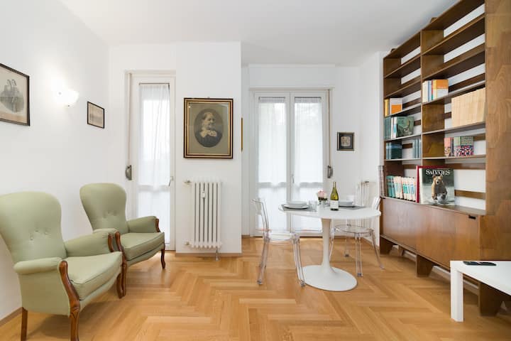 Bright Apartment - San Donato Milanese