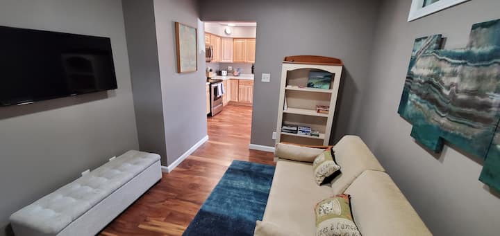 Ferns's River Retreat-2 Bd  30day+ Vacation Rental - Occidental, CA