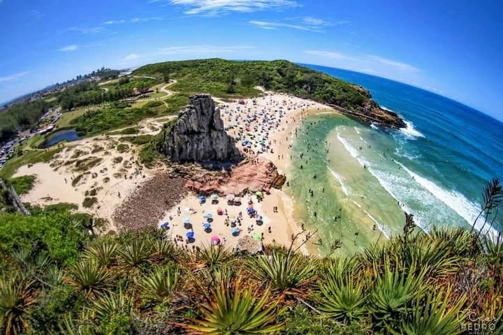 Ilha Dos Coqueiros Entre O Mar E O Rio - Torres