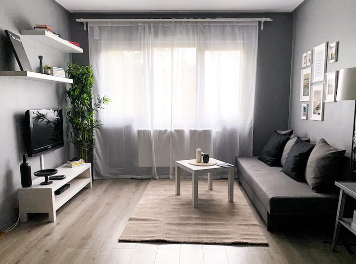 Cool Vibes | Cozy, 4 Guests | 7 Min To Palas - Iași